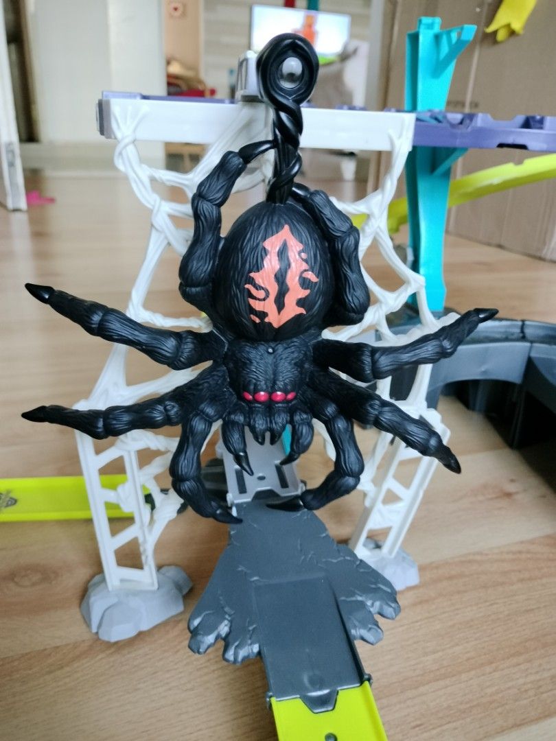 Zuru metal machine spider strike, Hobbies & Toys, Toys & Games on Carousell