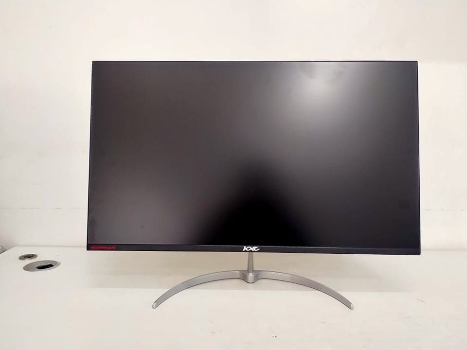 27" lxg gaming monitor slightly used, Computers & Tech, Parts ...