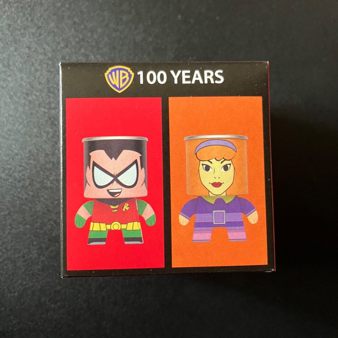 麥當勞玩具 開心樂園餐 Robin & Daphne, 興趣及遊戲, 玩具 & 遊戲類 - Carousell