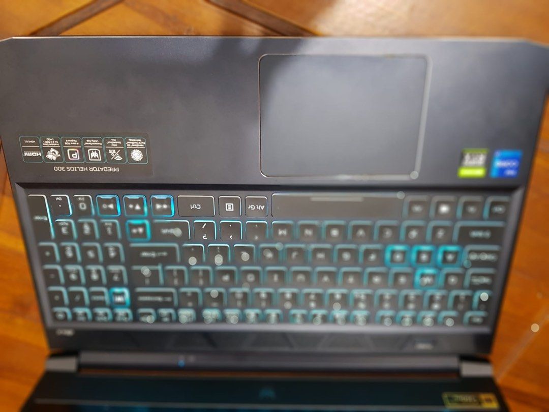 Acer Predator Helios 300, Elektronik, Komputer, Laptop di Carousell