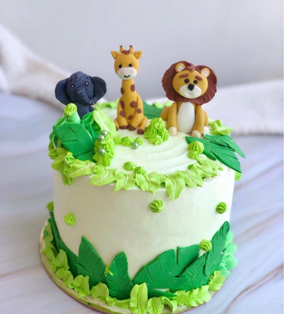 Animal cake/eggless cake / halal cake /zoo cake /theme cake/customised ...