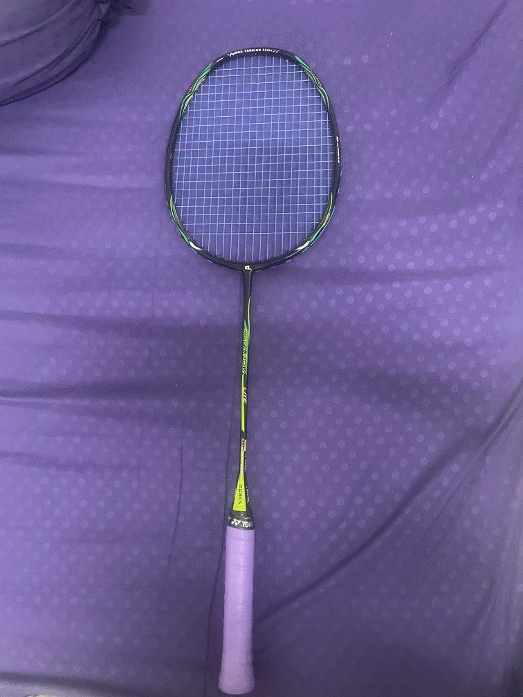 Apacs Asgardia Lite Badminton Racket (7U), Sports Equipment, Sports ...