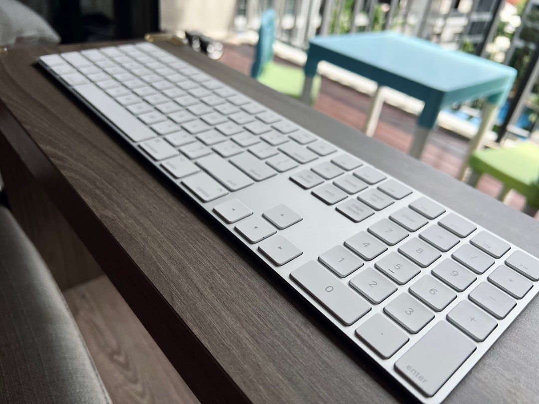 Apple Magic Keyboard with Numeric Keypad, Computers & Tech, Parts ...