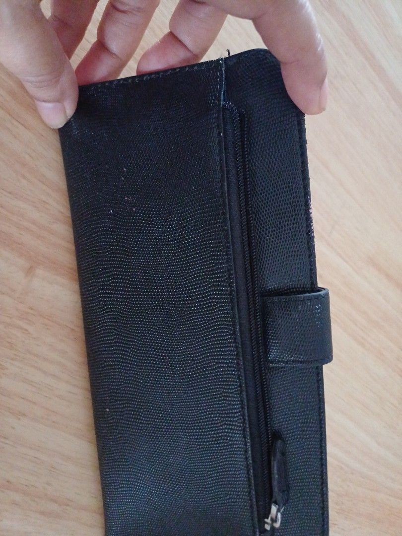 Authentic Toscano slim wallet, Men's Fashion, Watches & Accessories ...