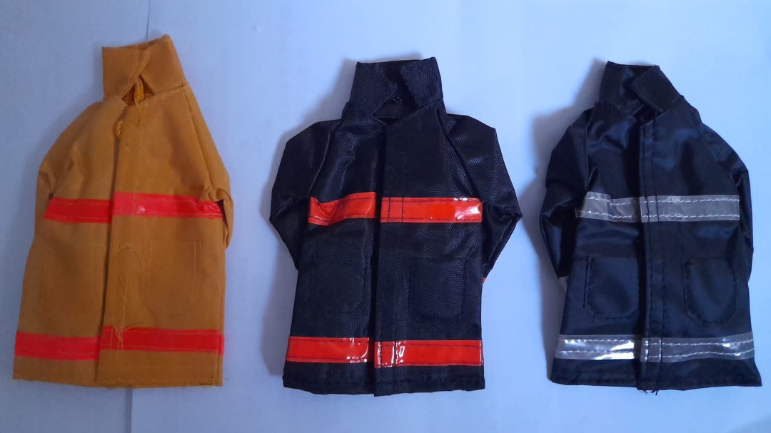 BN SCDF Mini Firefighting Protective Suit (Lanyard Pouch), Everything ...