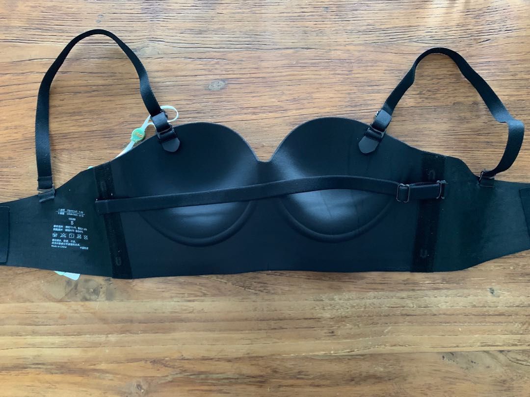 Brand New Black Push Up Bra 70B, Women's Fashion, New Undergarments & Loungewear on Carousell