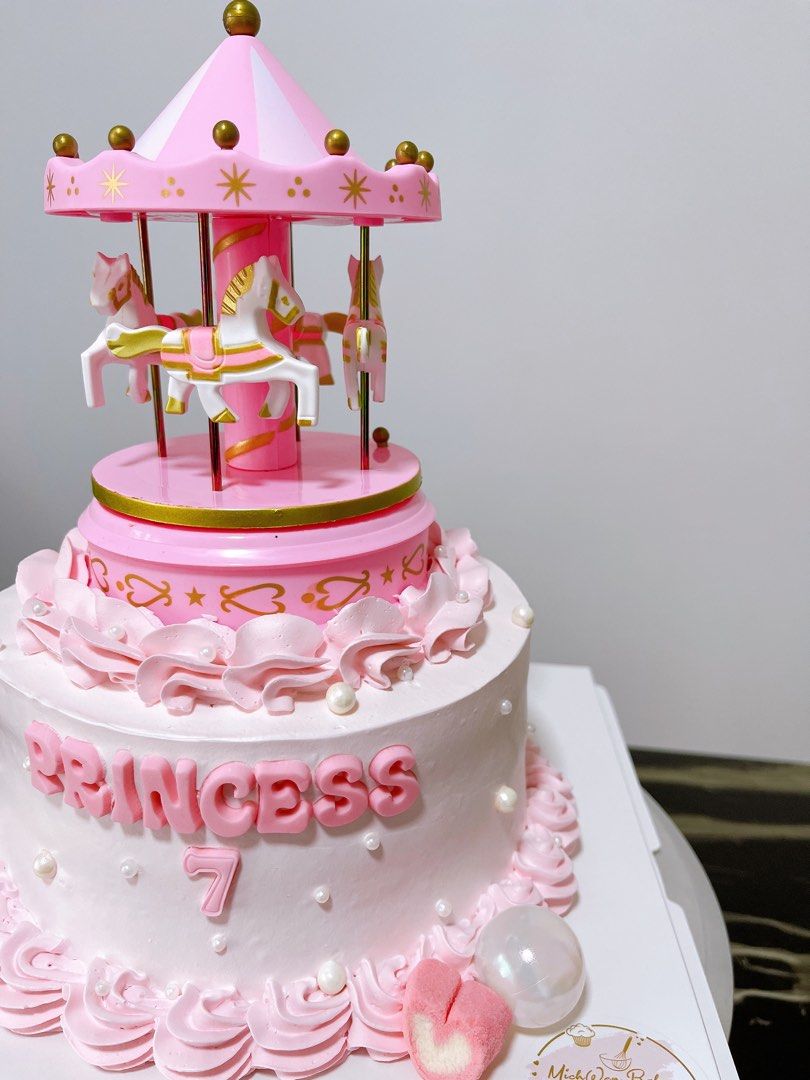 Carousel themed cake, Food & Drinks, Homemade Bakes on Carousell