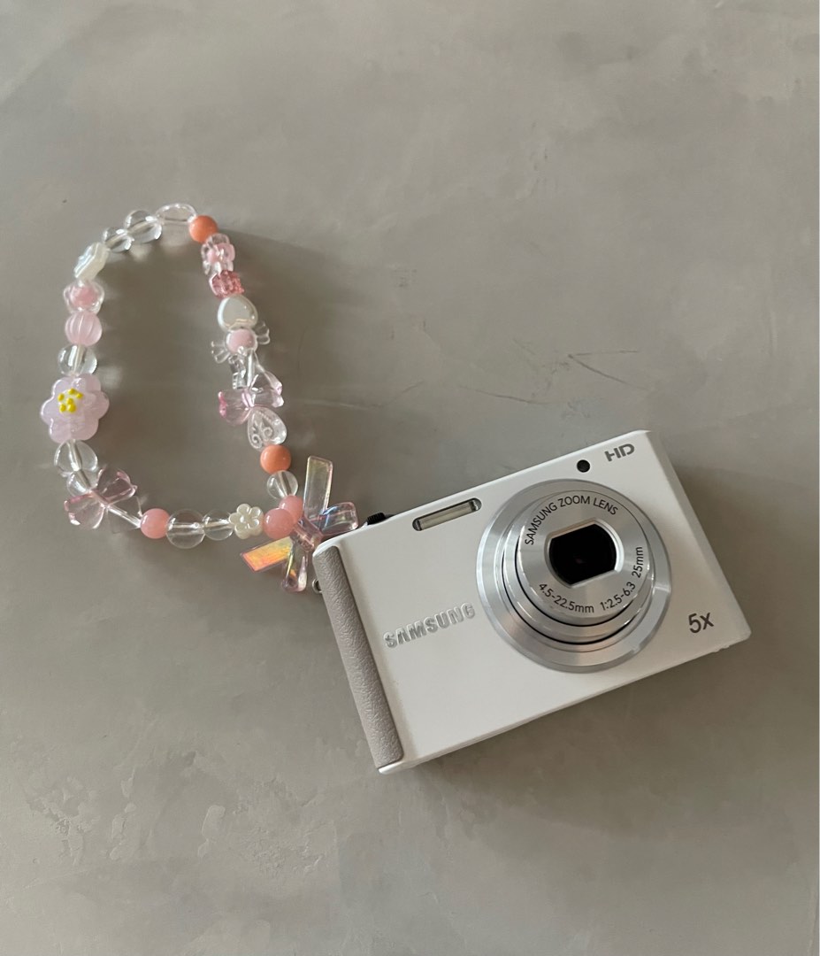 CCD Samsung ST77, Photography, Cameras on Carousell