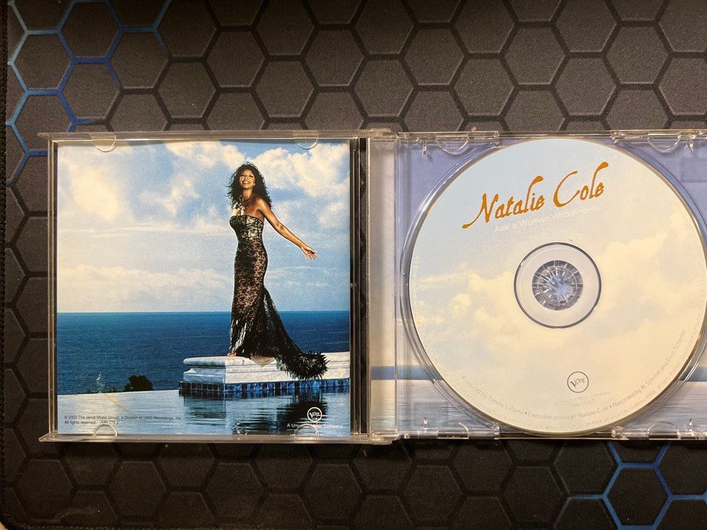 CD Natalie Cole, Hobbies & Toys, Music & Media, CDs & DVDs on Carousell
