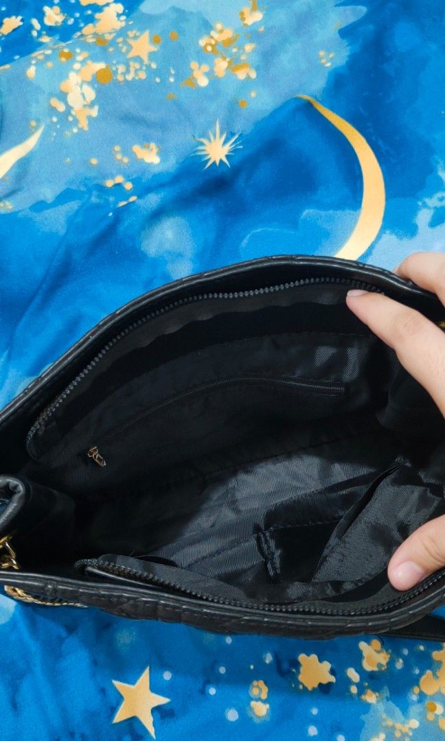 Class A Dior bag on Carousell