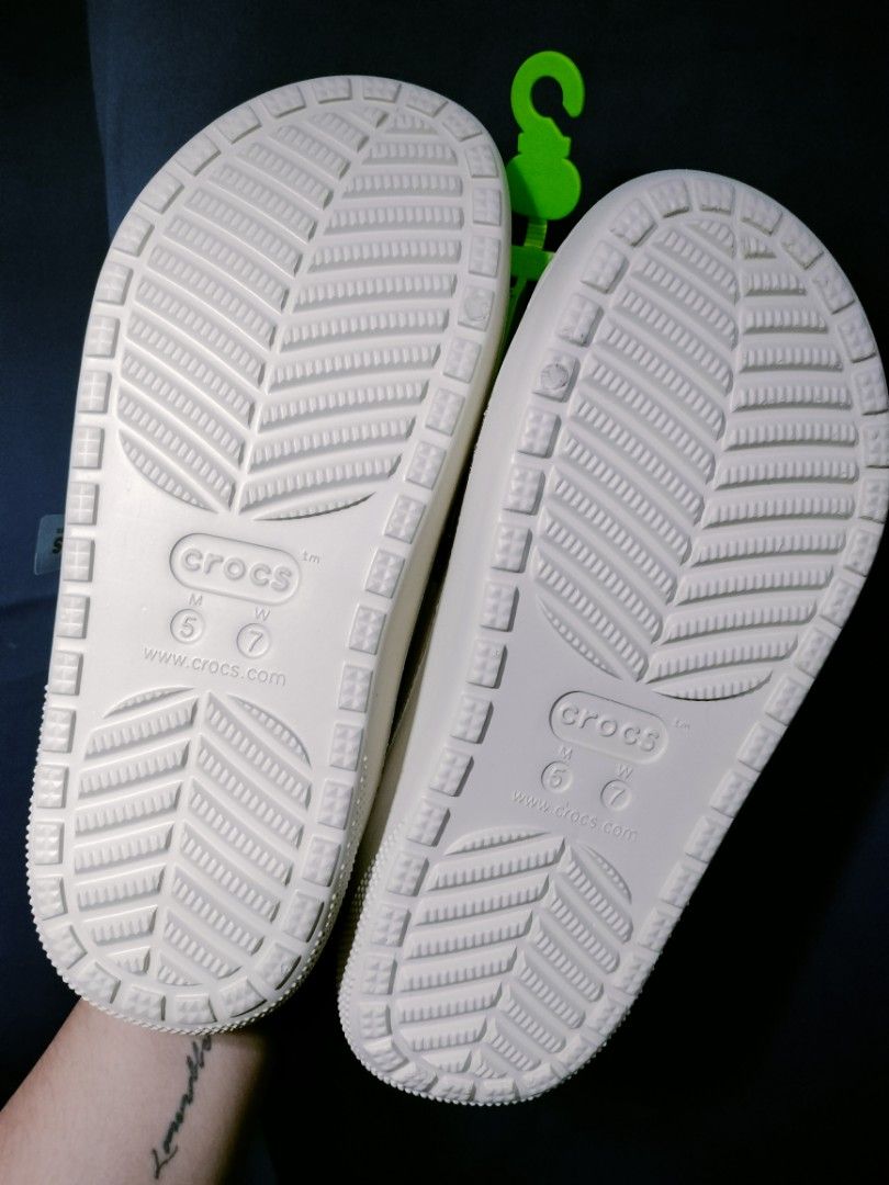 Crocs Classic Cozzy Sandals, Women's Fashion, Footwear, Slippers and ...