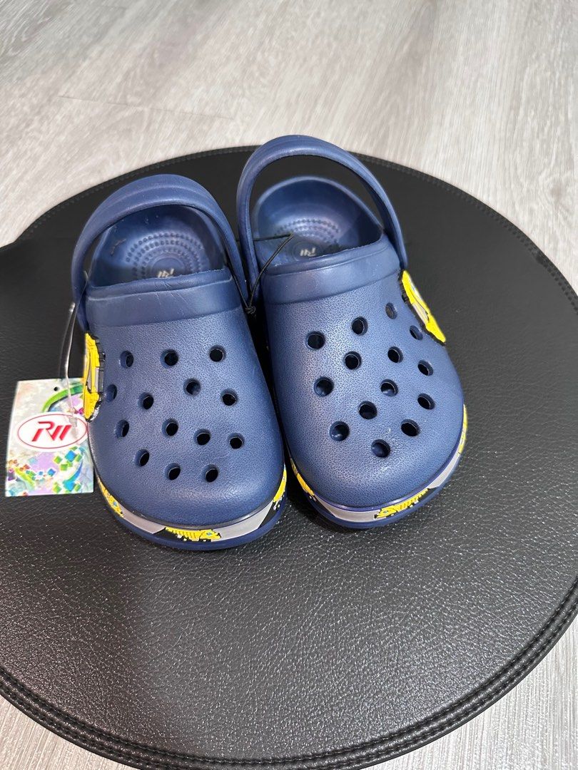 Crocs like shoes for kids, Babies & Kids, Babies & Kids Fashion on ...