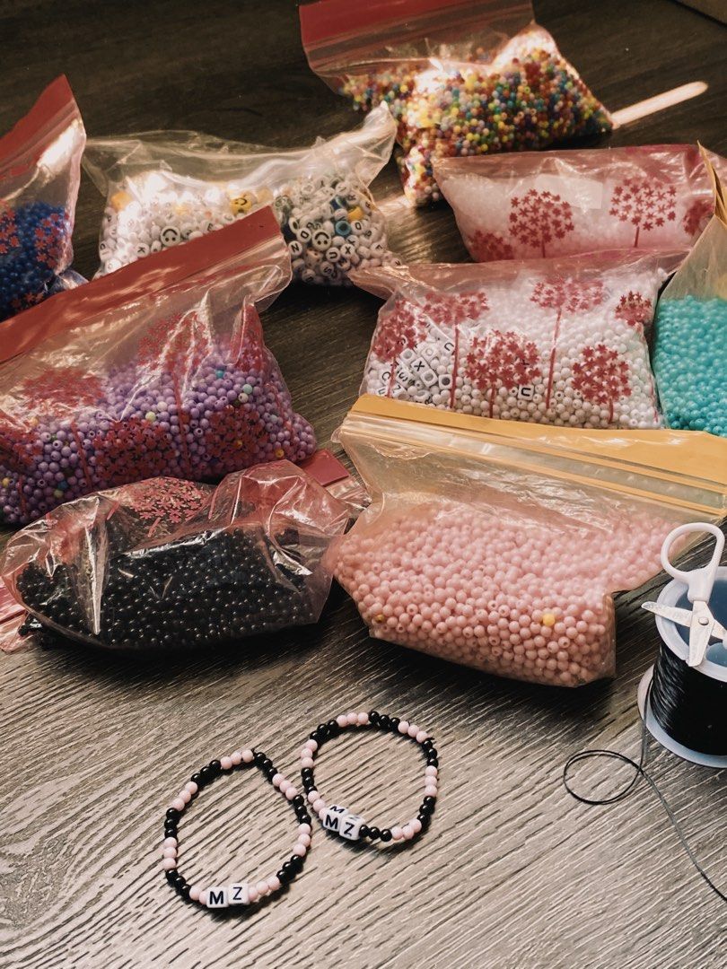 Custom Beads Jewellery! DIY Beaded Necklaces / Chokers / Bracelets ...