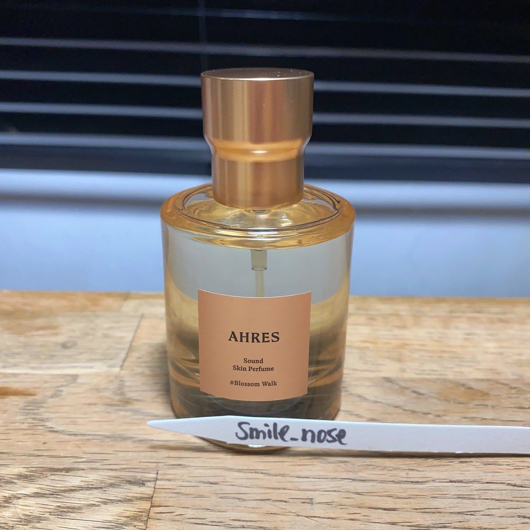 Decant ️#Blossom Walk ️AHRES // 日本品牌 玫瑰 橙 黑加侖子 紫蘿蘭 花香調 香水分裝 香水試用 試香 ...