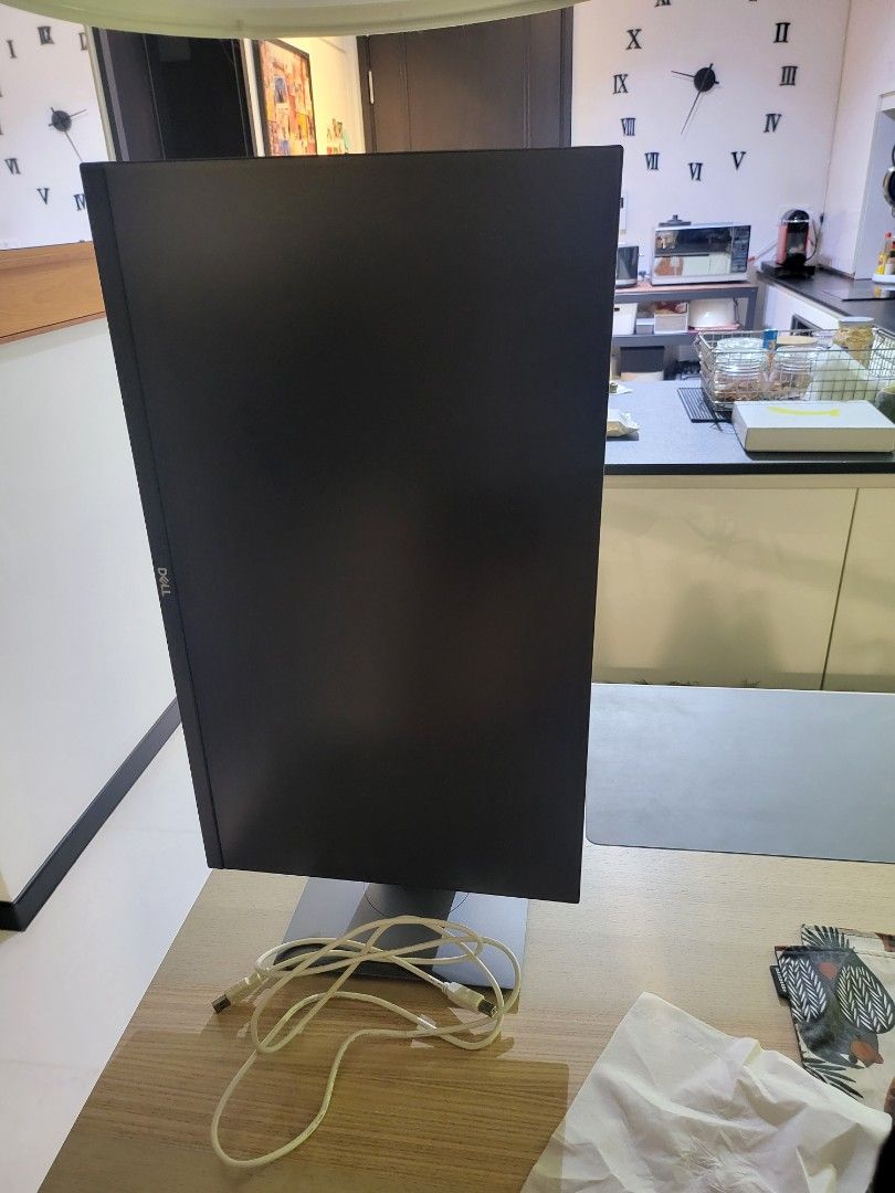 Dell Monitor Refurbished 24 inch P2419H under warranty, Computers ...