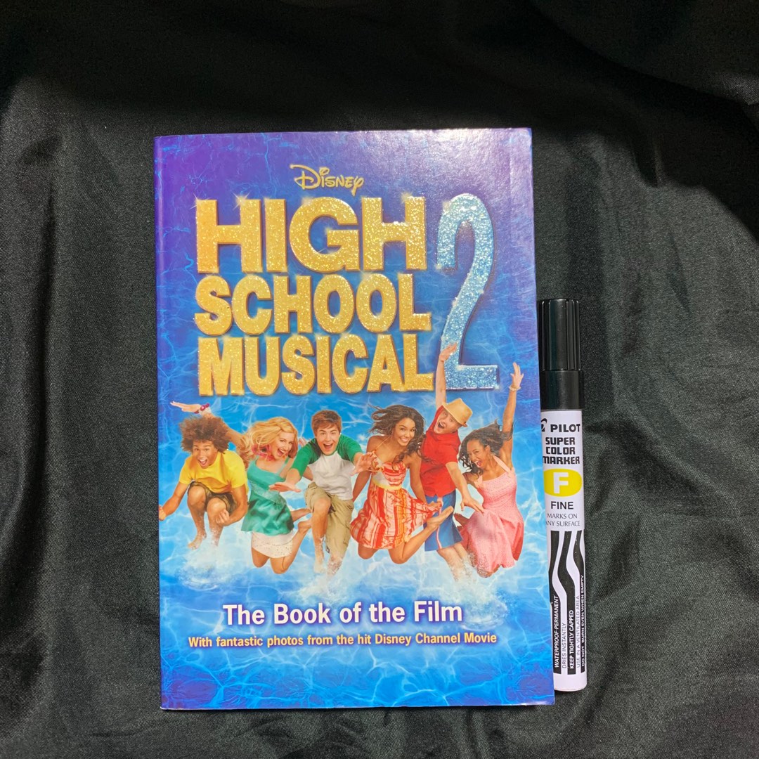 Disney "High School Musical 2" (Disney Book of the Film) on Carousell