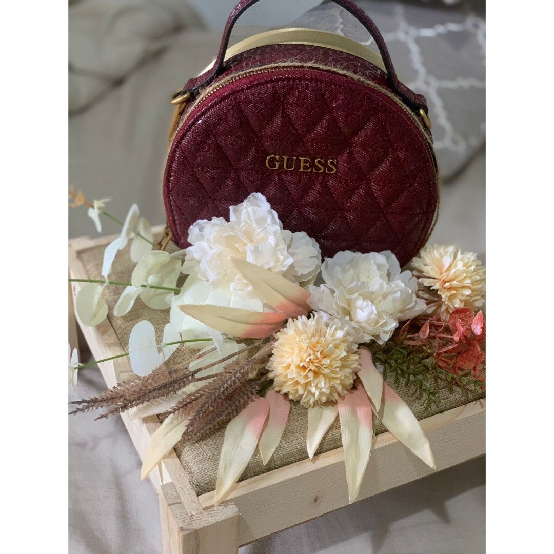 Dulang hantaran / wedding tray, Hobbies & Toys, Stationery & Craft ...