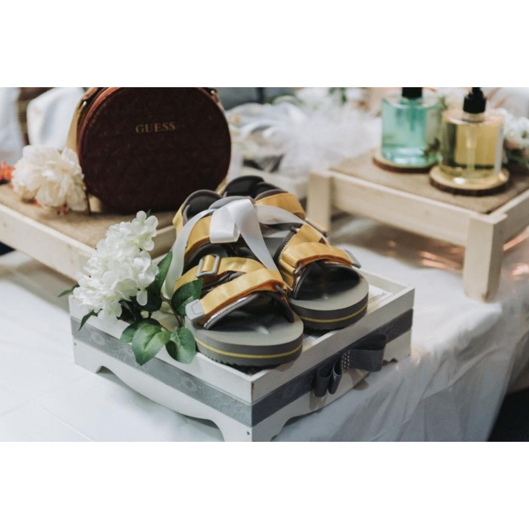 Dulang hantaran / wedding tray, Hobbies & Toys, Stationery & Craft ...