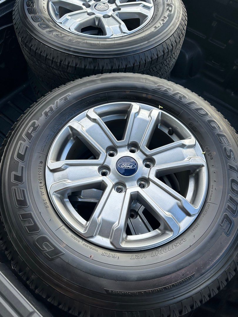 Ford Ranger 2023 XLT Stock mags and tires on Carousell