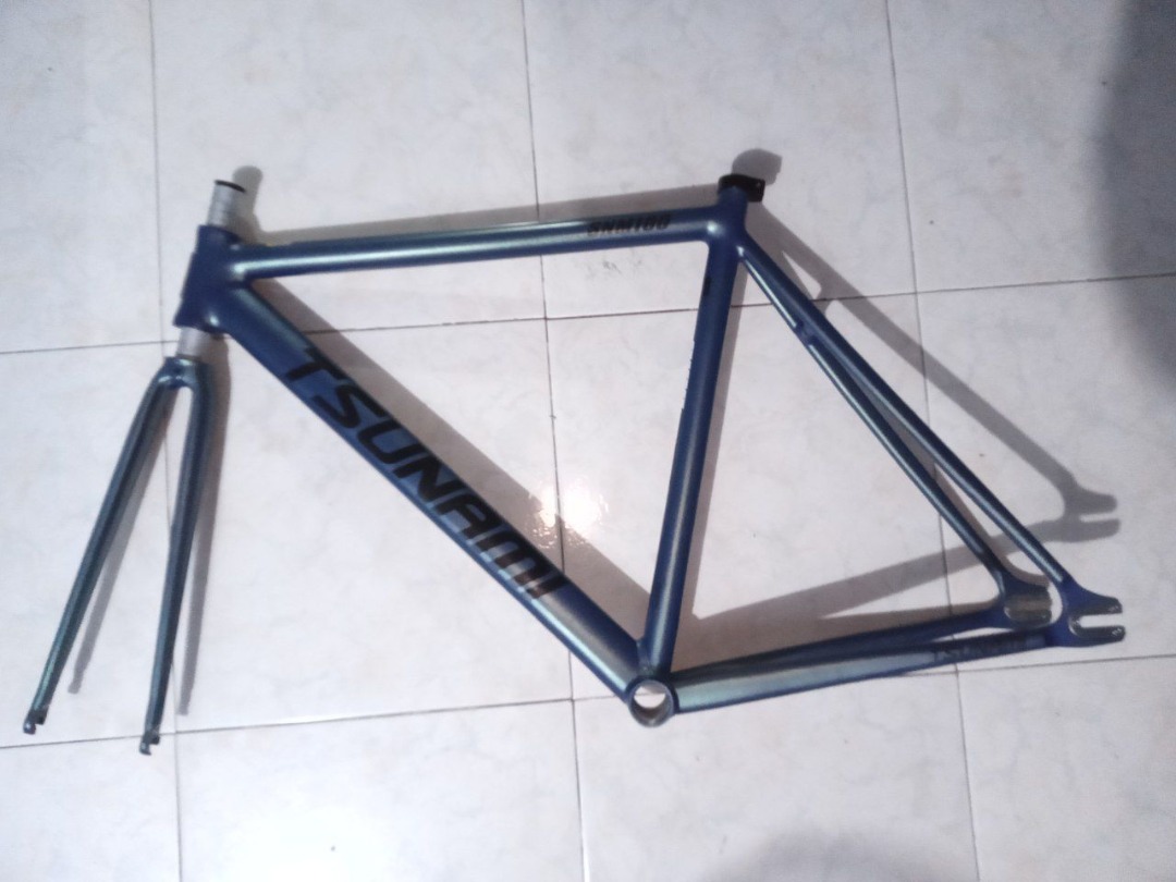 Frameset: Tsunami Snm100 v2, Sports Equipment, Bicycles & Parts ...