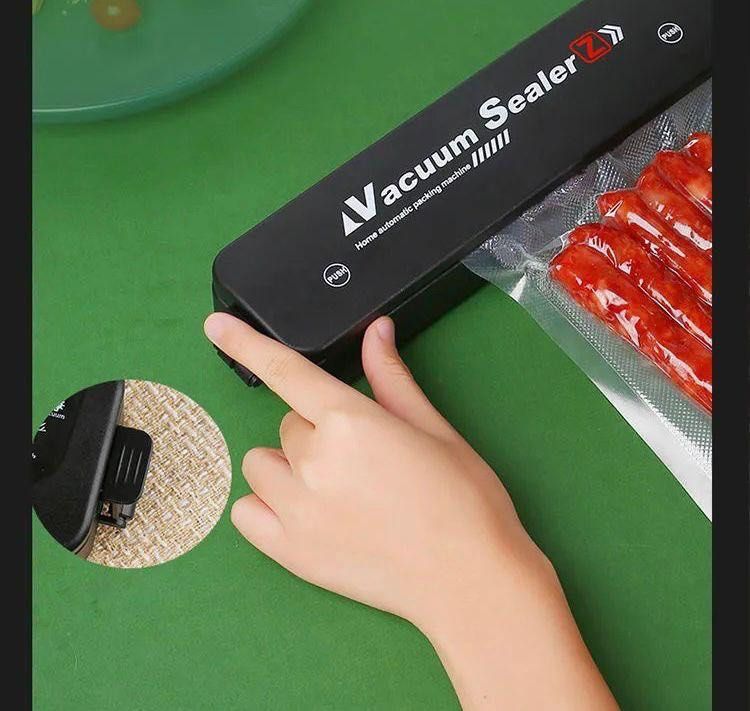Functional food Vacuum sealer machine. Simple to use yet practical ...