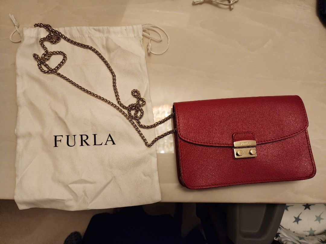 Furla Sling Bag, Women's Fashion, Bags & Wallets, Cross-body Bags on ...