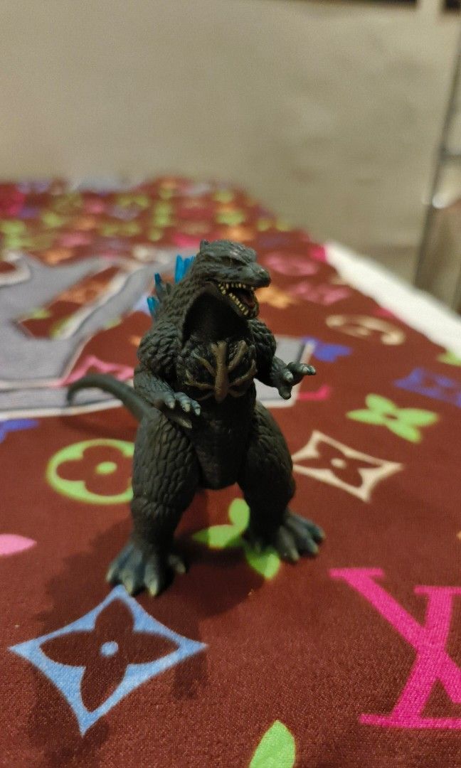 Godzilla Ultima Kaiju gashapon Ultima figure on Carousell
