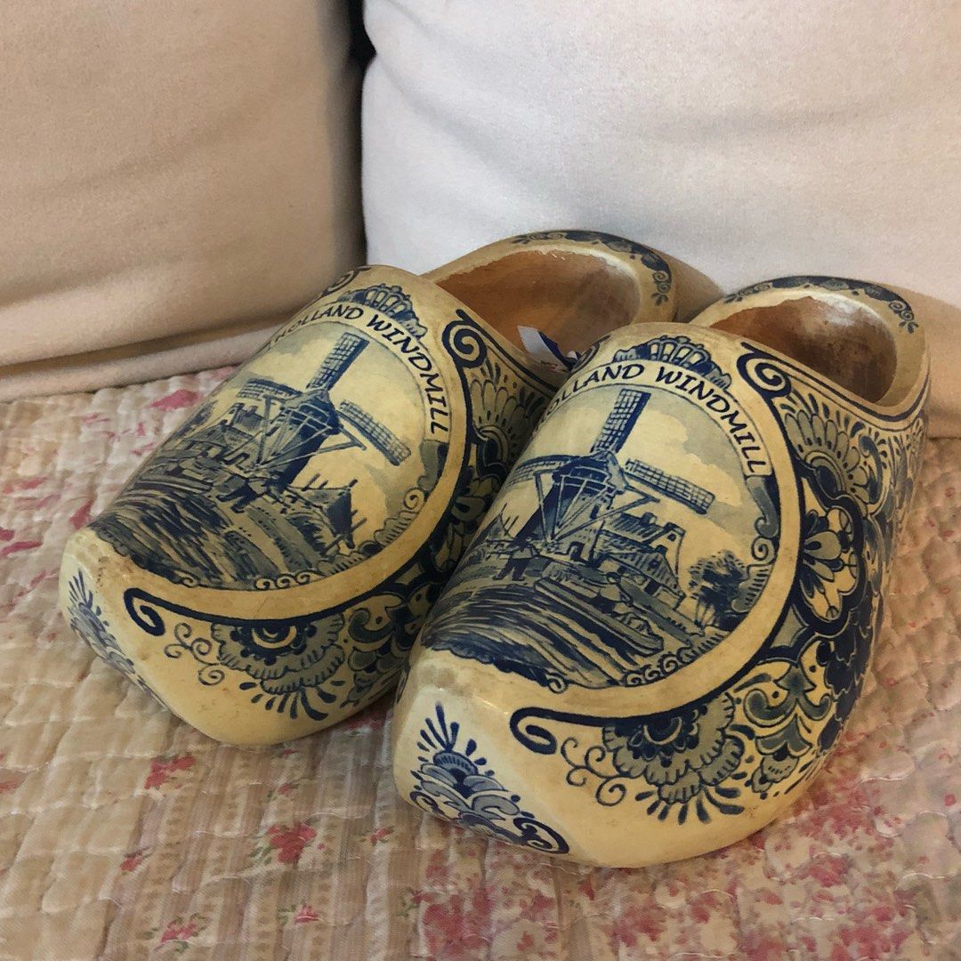 Vintage Holland Windmill wooden clog / shoes, Hobbies & Toys ...