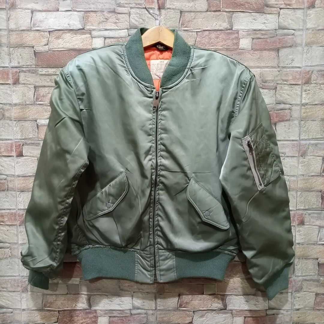 Jaket Bomber * MA1 HOUSTON * size 40R. P66 x L62, Fesyen Pria, Pakaian , Atasan di Carousell