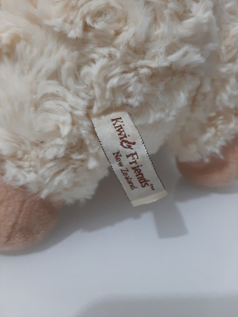 Kiwi and Friends - New Zealand souvenirs, Hobbies & Toys, Toys & Games ...