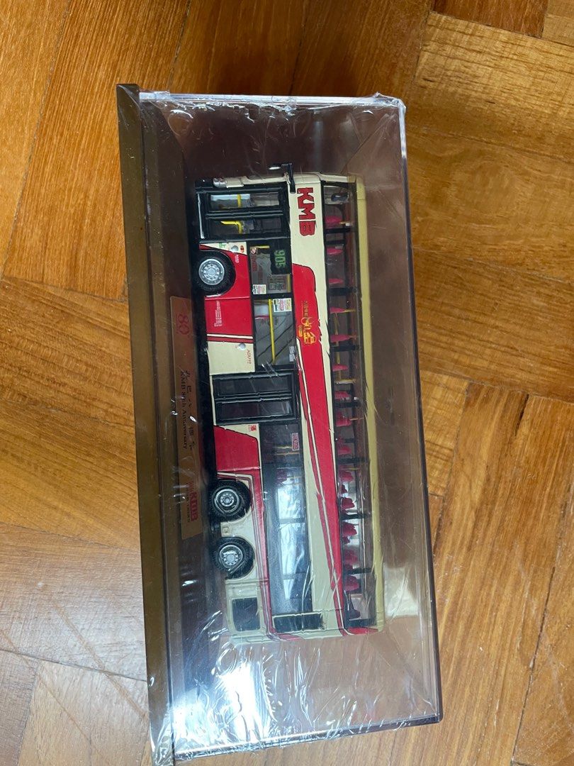 Kmb bus model, Hobbies & Toys, Toys & Games on Carousell