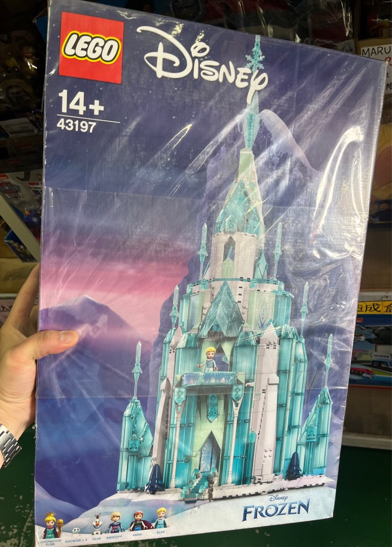 LEGO 43197 迪士尼公主系列 冰雪城堡, 書籍、休閒與玩具, 玩具、公仔、桌遊在旋轉拍賣