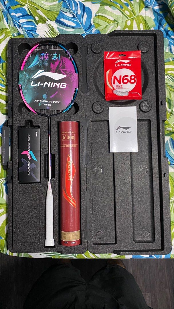 Li-Ning Halbertec 8000 VIP Set 4UG5 AYPT057, Sports Equipment, Sports ...