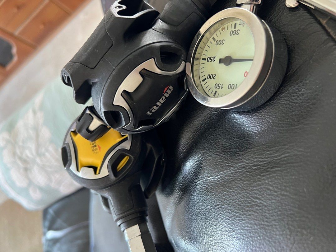 Mares Dual ADJ 62X DIN 300 regulator with octopus and SPG, Sports ...