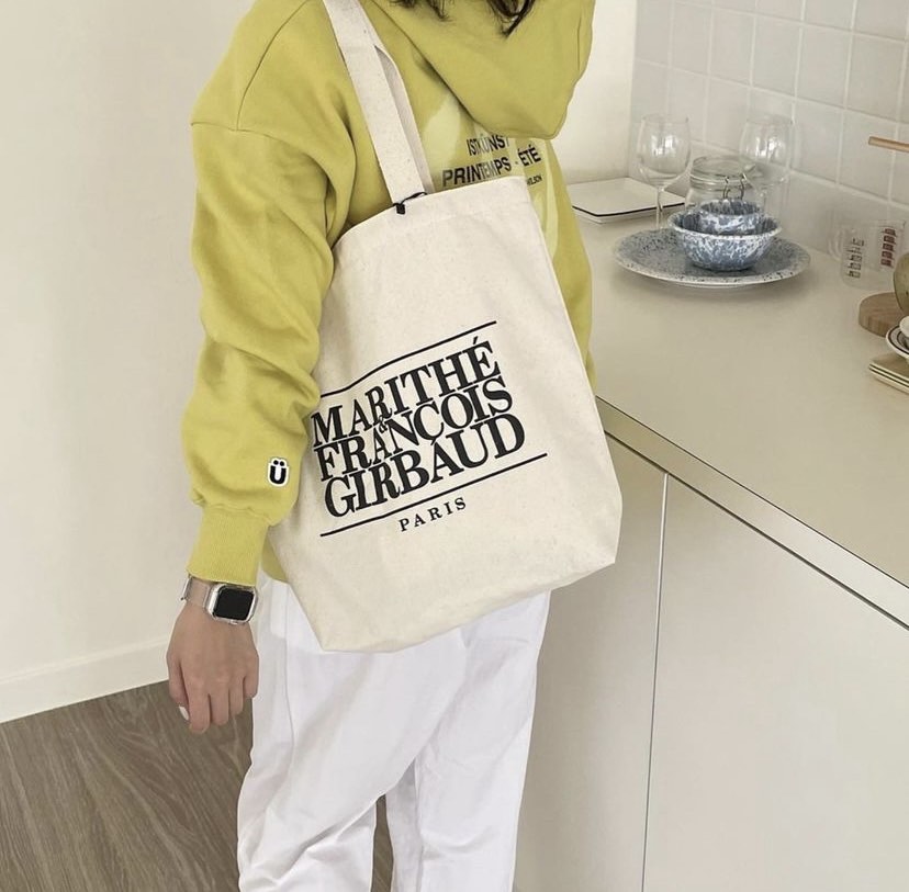 Marithe Francois Girbaud tote bag MFG布袋 米白色, 名牌, 手袋及銀包 - Carousell