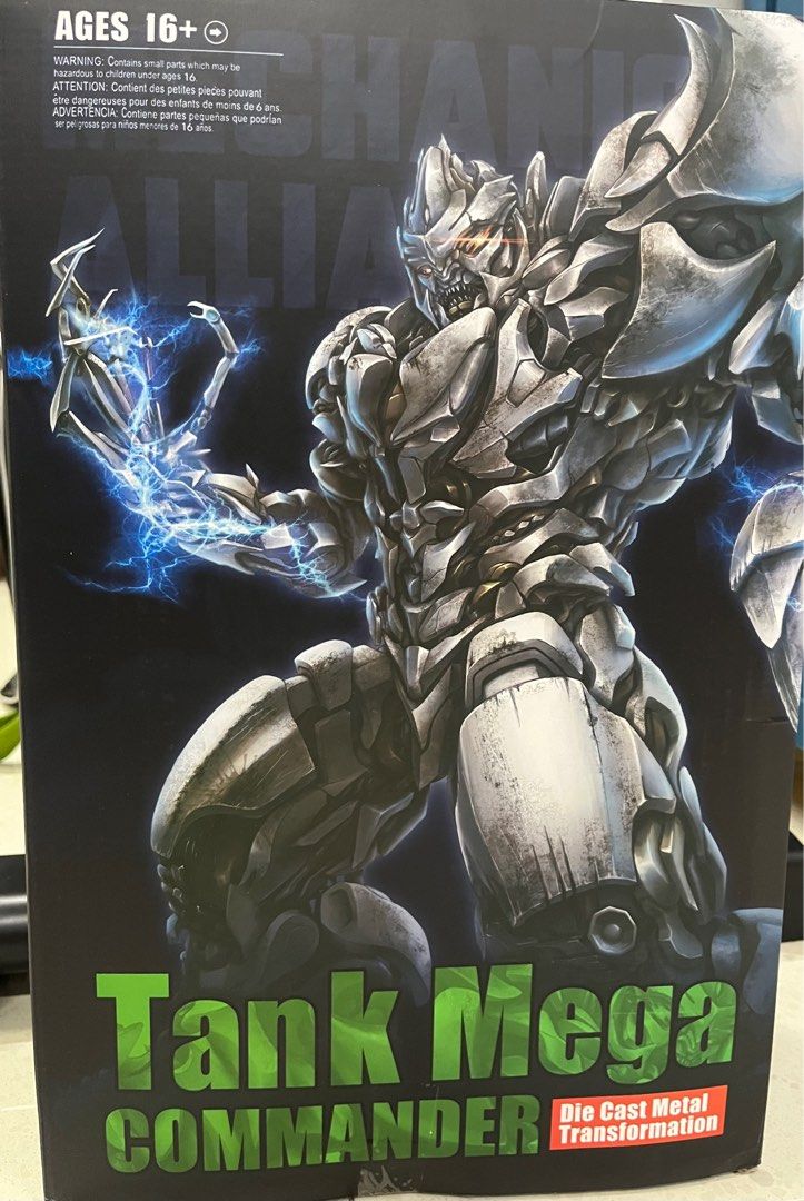 Tank Mega Commander die cast metal transform - not transformers ...