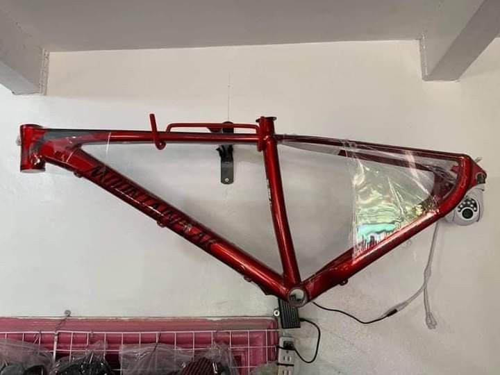 MOUNTAINPEAK MONSTER FRAME 29er MEDIUM on Carousell