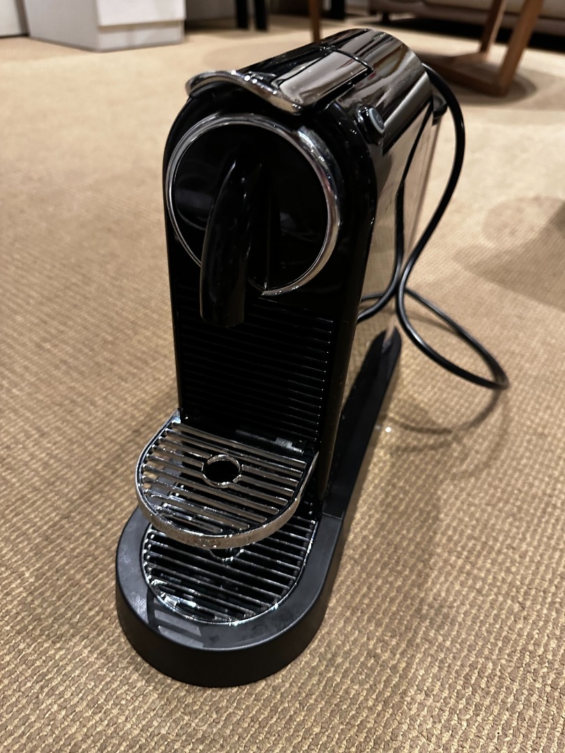Nespresso Citiz Magic Model D113 Coffee Maker, TV & Home Appliances ...