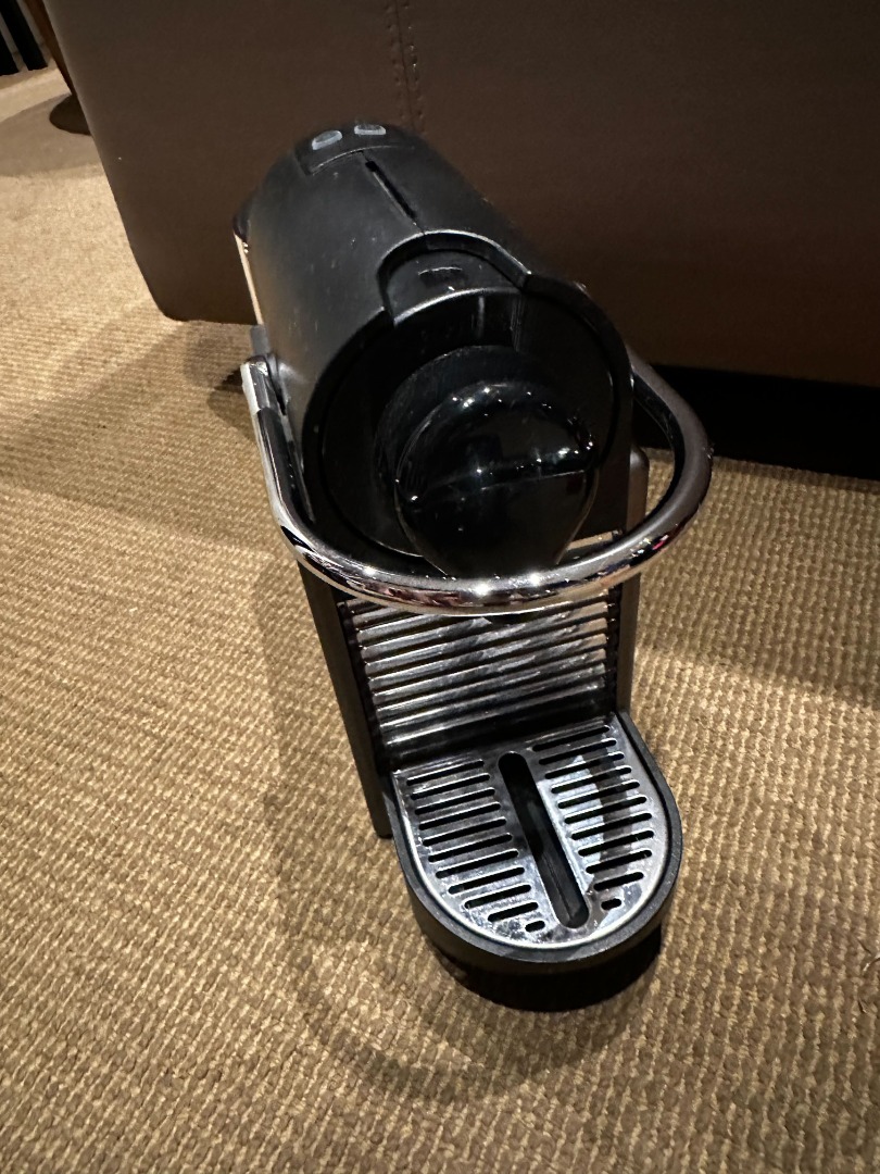 Nespresso Pixie C61 Coffee Maker, TV & Home Appliances, Kitchen Appliances, Coffee Machines ...