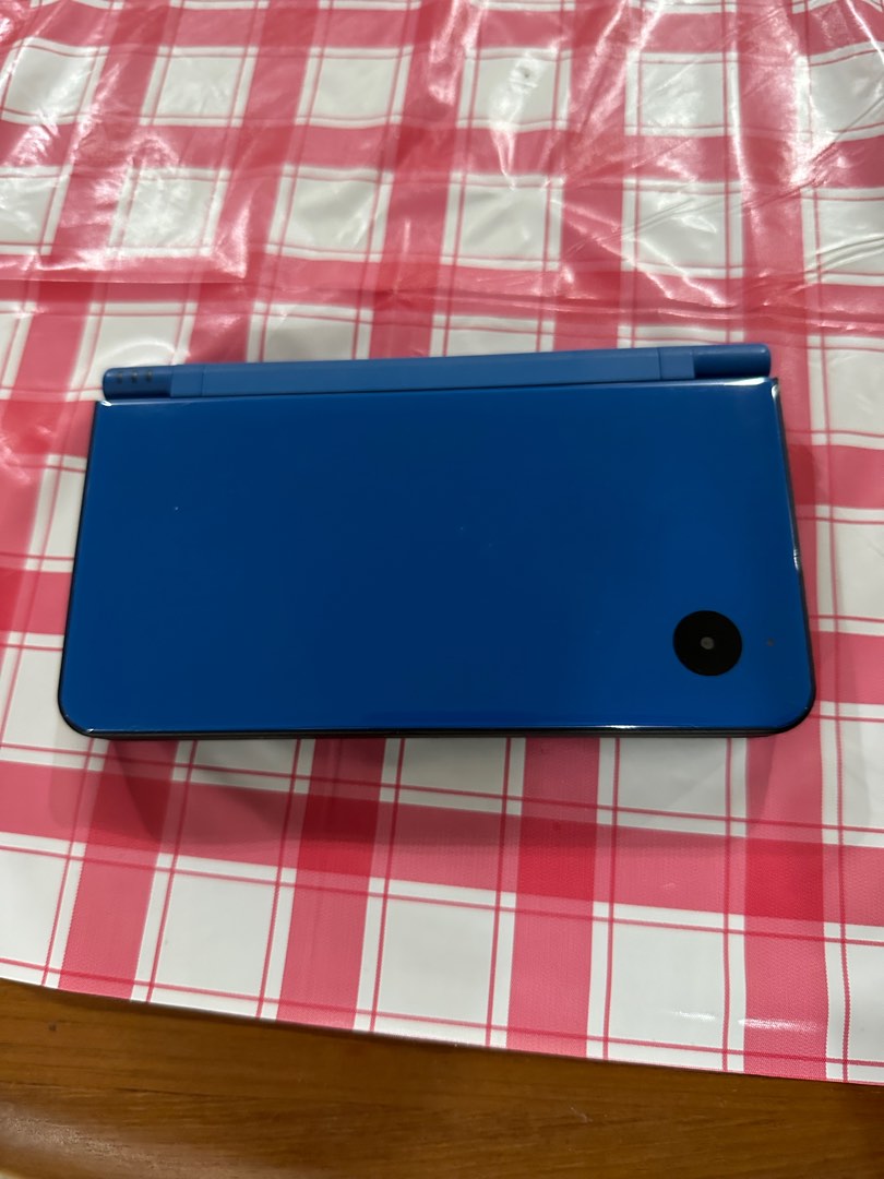 Nintendo DSI XL, Video Gaming, Video Game Consoles, Nintendo on Carousell