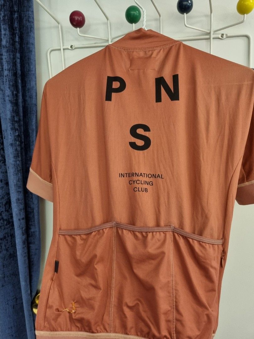 Pas Normal Studio PNS Men's Solitude Jersey, Men's Fashion, Activewear ...