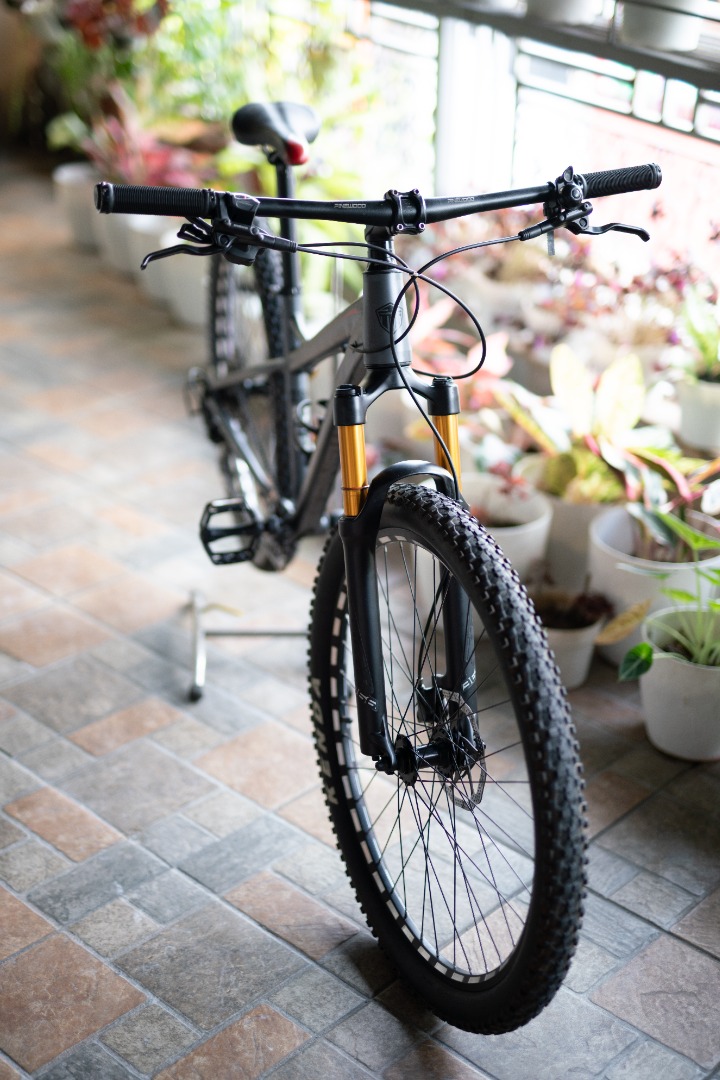 Pinewood Mountain bike 27.5 on Carousell