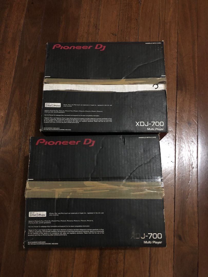 Pioneer CDJ 350 two sets with box on Carousell