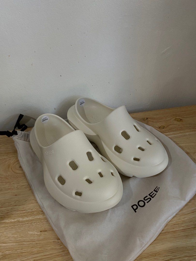 POSEE Clogs on Carousell