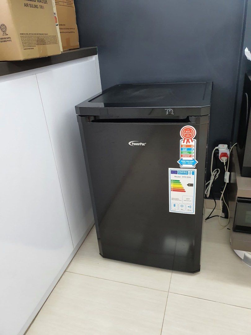 PowerPac chest freezer 90L (PPFZ99), TV & Home Appliances, Kitchen ...