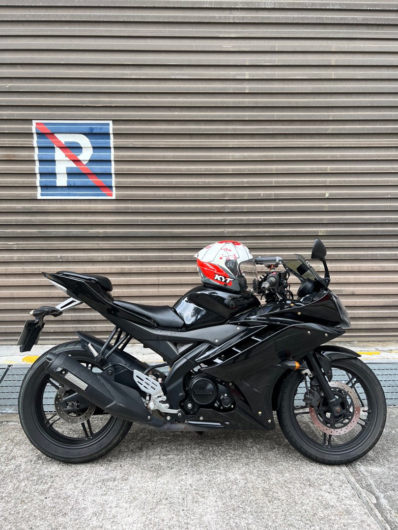 R15 v2, Motorcycles, Motorcycles for Sale, Class 2B on Carousell