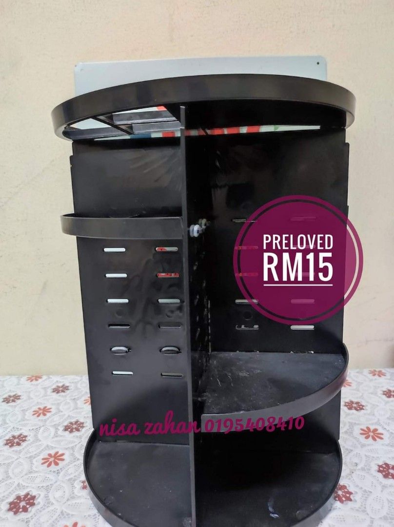 Rak untuk letak barang2 makeup, Beauty & Personal Care, Face, Makeup on ...