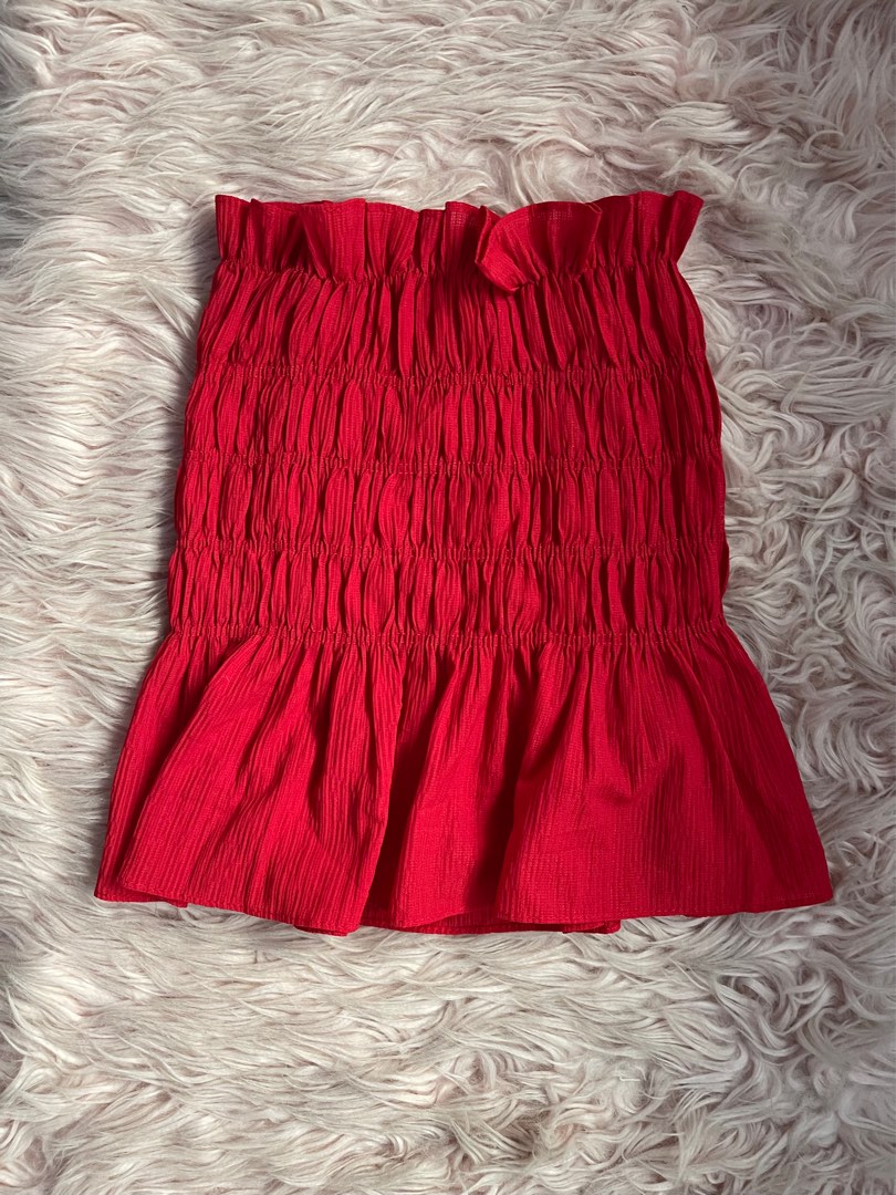 Red smocked top, Women's Fashion, Tops, Others Tops on Carousell