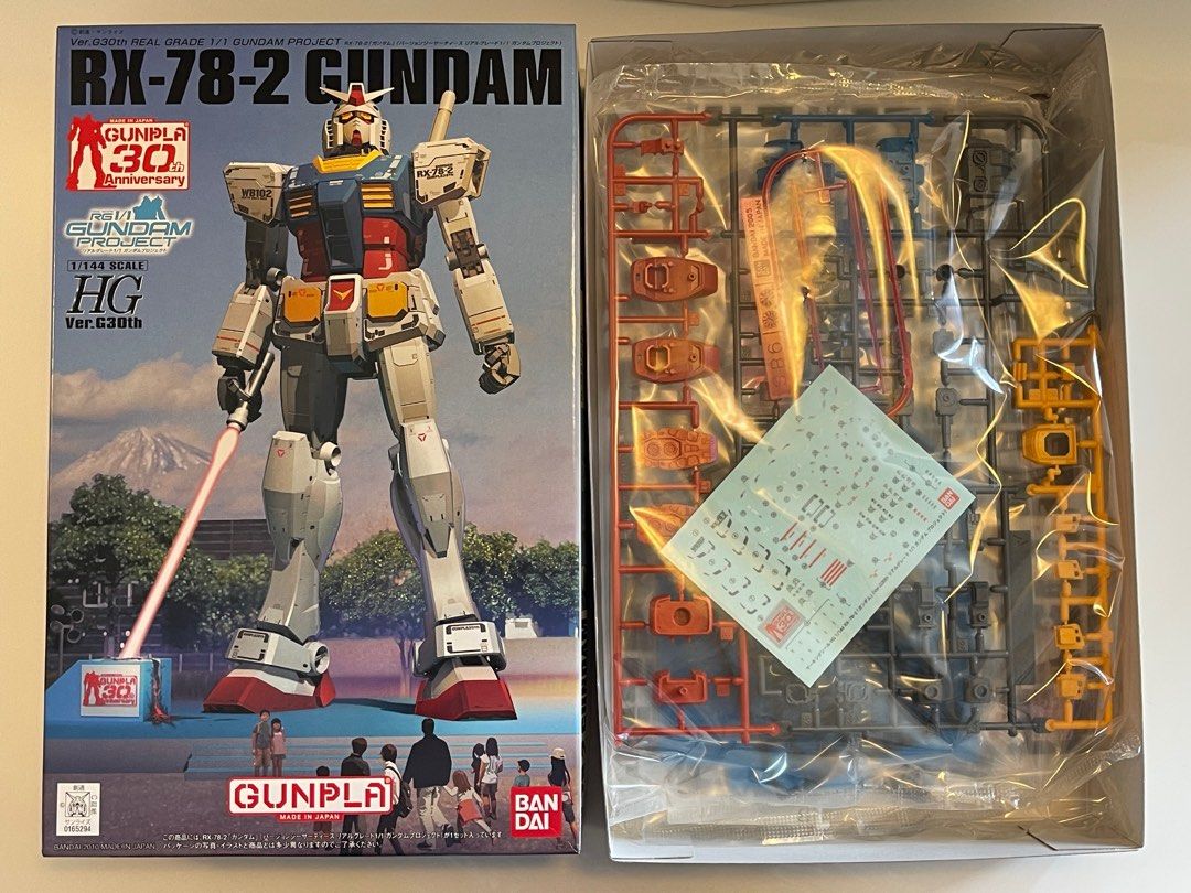 RX-78-2 GUNDAM & SD RX-78-2 GUNDAM Ver.G30th REAL GRADE 1/1 GUNDAM PROJECT - HG 1/144 BANDAI, 興趣 ...