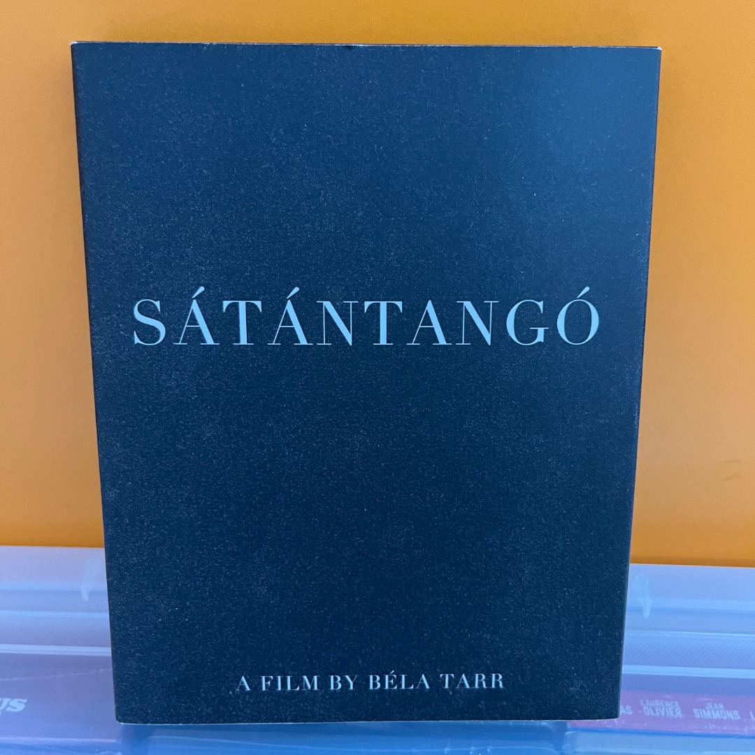 Satantango Blu-ray, 興趣及遊戲, 音樂、樂器 & 配件, 音樂與媒體 - CD 及 DVD - Carousell